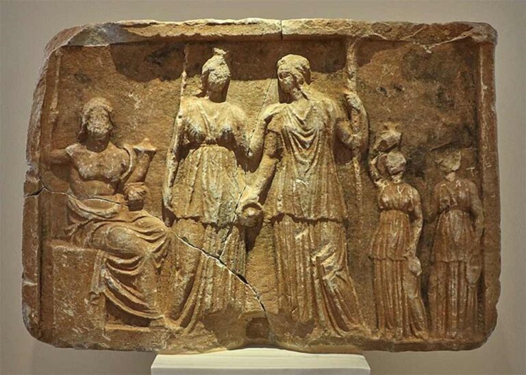 The Mysterious Eleusinian Mysteries - Femmina Classica