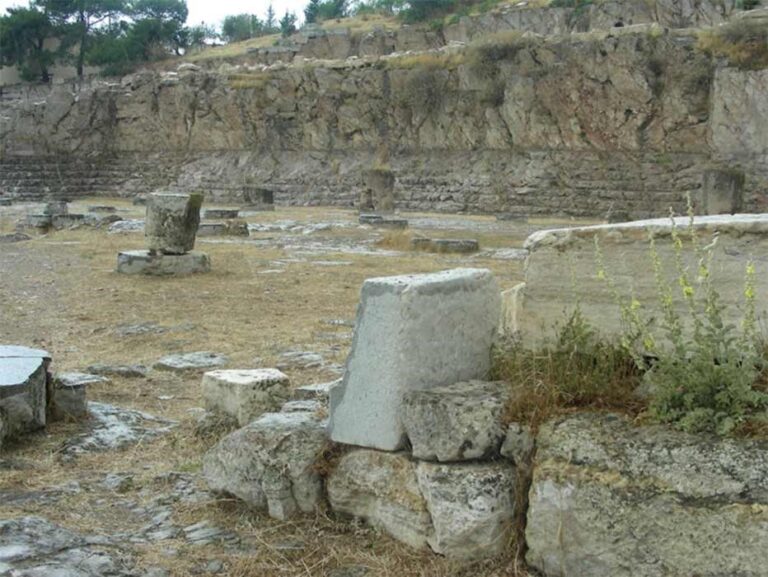 The Mysterious Eleusinian Mysteries - Femmina Classica